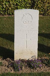 Photograph of the final resting place of Goodsir, Albert Victor - The ...