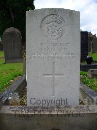 Photograph of the final resting place of Snelson, Ernest - The War ...