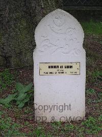 Photograph of the final resting place of Boukhalfa Ali Laroum, - The ...