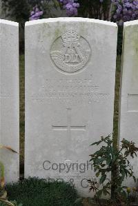 Photograph of the final resting place of Lipscombe, Frederick James ...