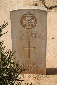 Photograph of the final resting place of Grenfell, Arthur Wilfred ...