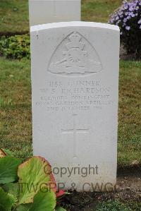 Photograph of the final resting place of Richardson, Whitford Stephen ...