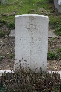 Photograph of the final resting place of Eaton, Eric Claude Marcus ...