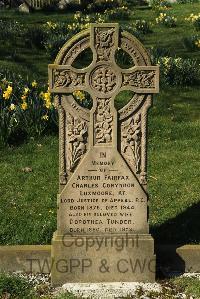 Photograph of the final resting place of Luxmoore, Charles Fairfax ...