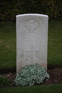 Photograph of the final resting place of Scott, Frederick Arthur - The ...
