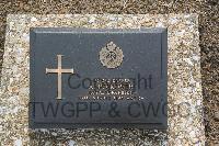 Photograph of the final resting place of Peckover, Arnold - The War ...