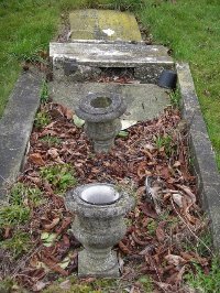 Photograph of the final resting place of Hudson, Frederick Eckley - The ...