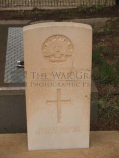Photograph of the final resting place of SHEAD, GODFREY NORMAN - The ...